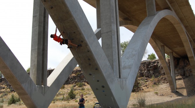 Photos | CLIMB MAPLE BRIDGE